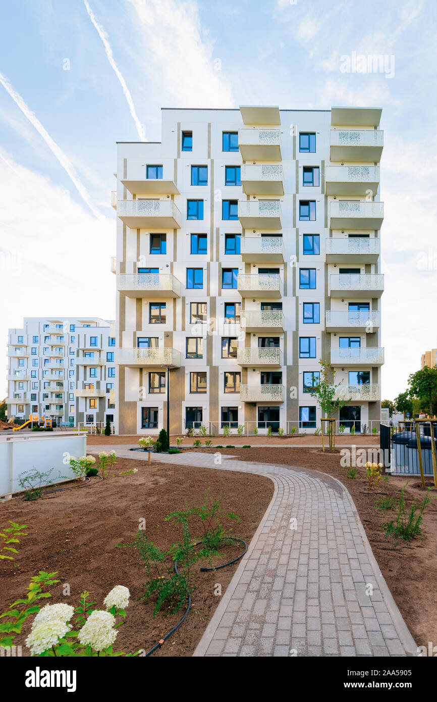 Apartment residential modern house building exterior outdoor facilities ...