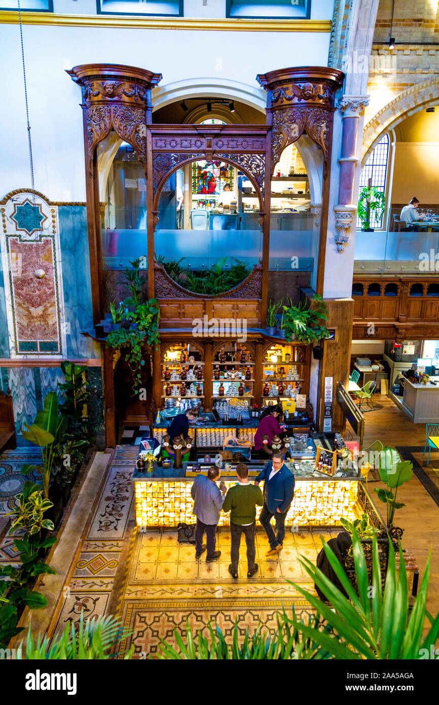 Mercato Mayfair - street food market in the restored church of St Mark ...