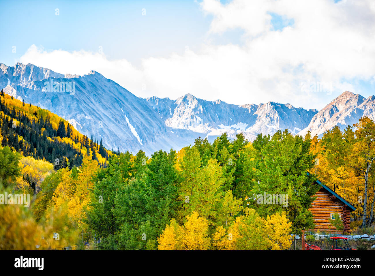 Castle Creek road wooden house cabin architecture in Ashcroft ghost ...