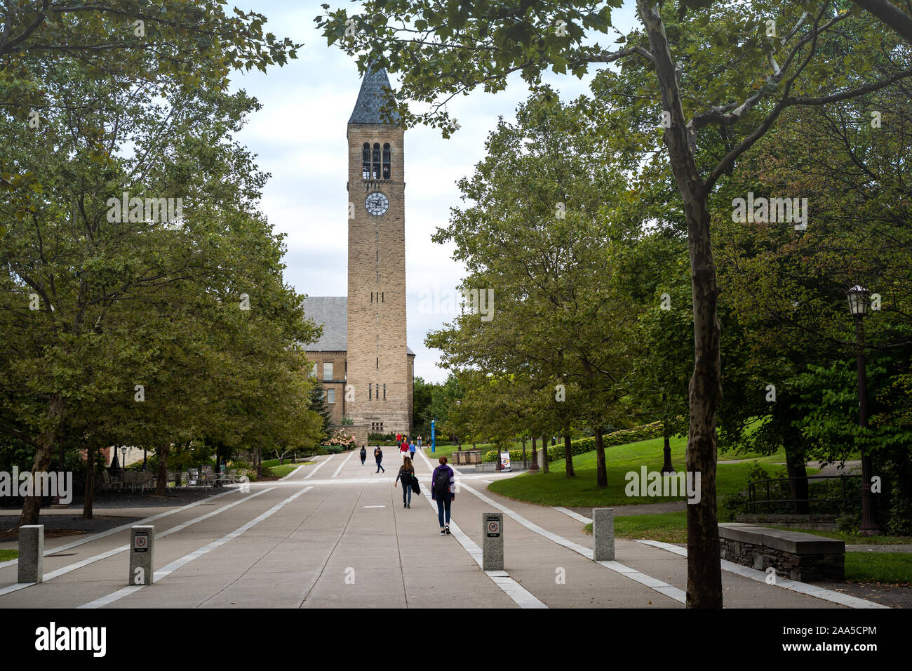 Cornell university campus hi-res stock photography and images - Alamy