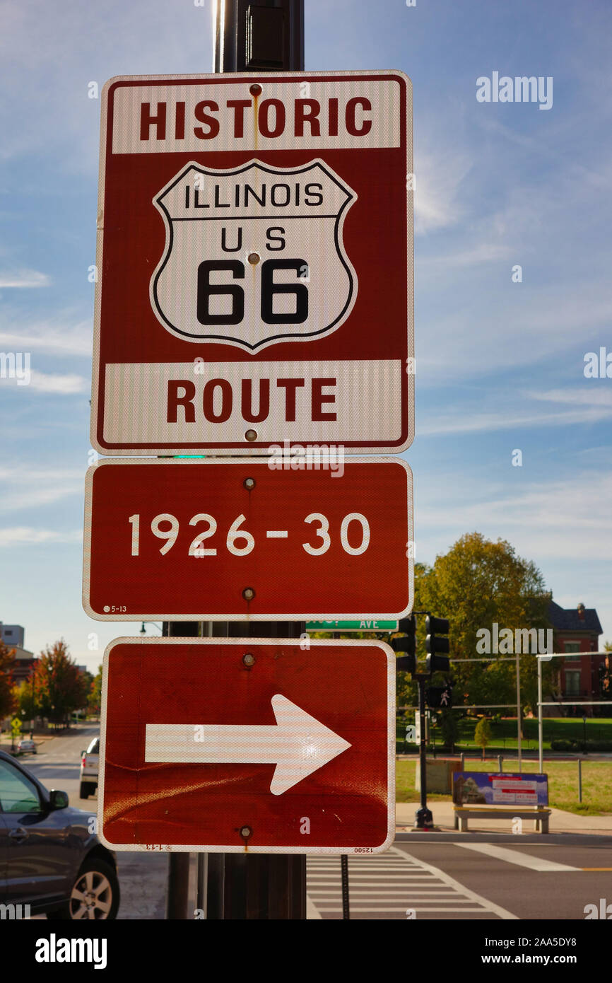 Historic route 66 sign in Illinois Stock Photo - Alamy