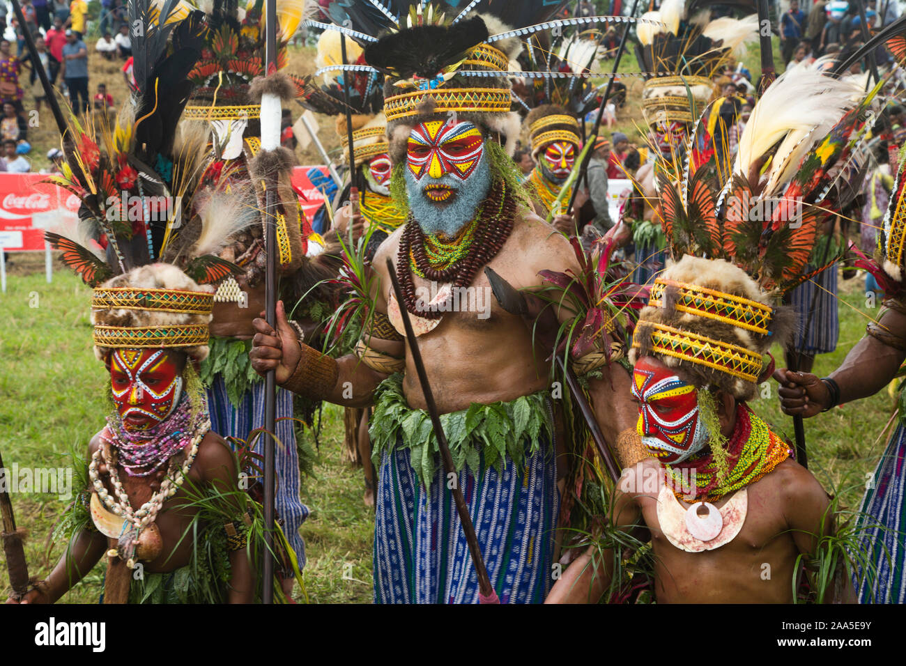 Father sons tribe hi-res stock photography and images - Alamy