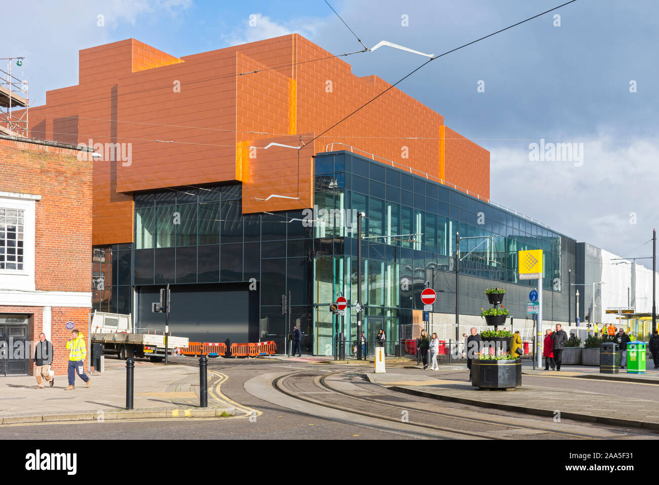 Shopping mall architecture hi-res stock photography and images - Alamy