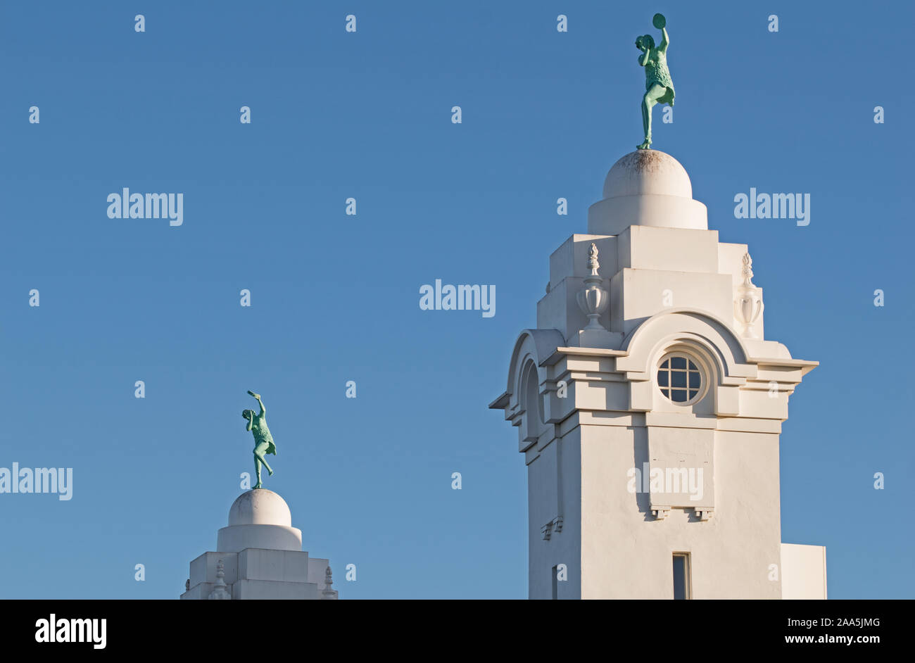 Restored dancing lady figurines on Spanish City buildings, Whitley Bay ...