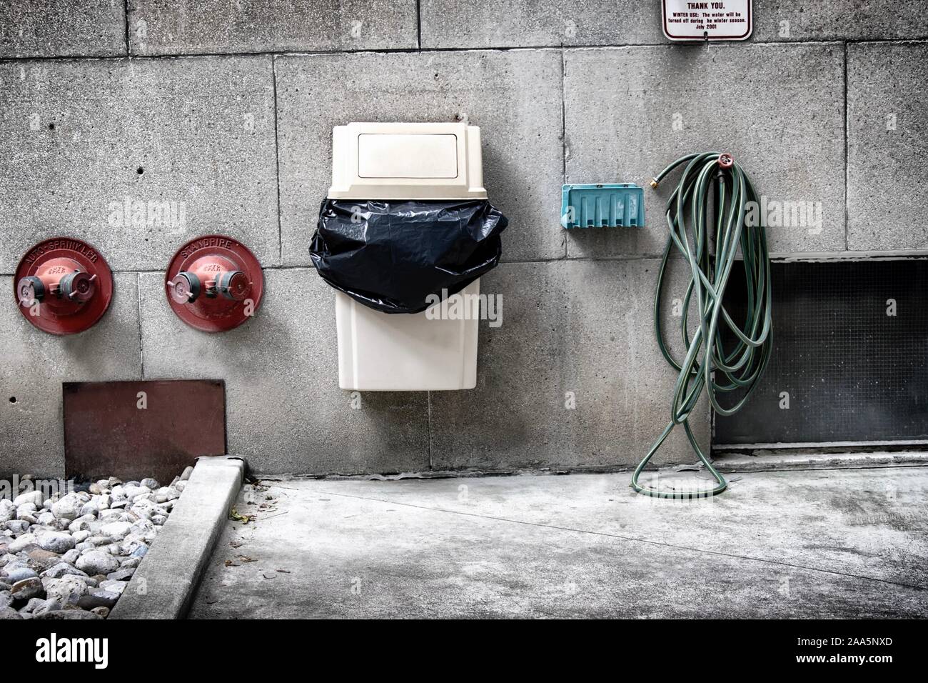 street scene pit stop Stock Photo - Alamy