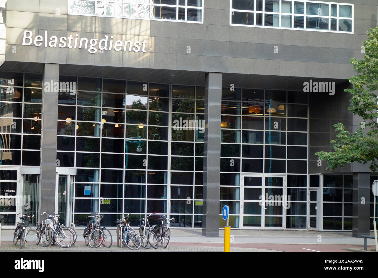 Non tax revenue hi-res stock photography and images - Alamy