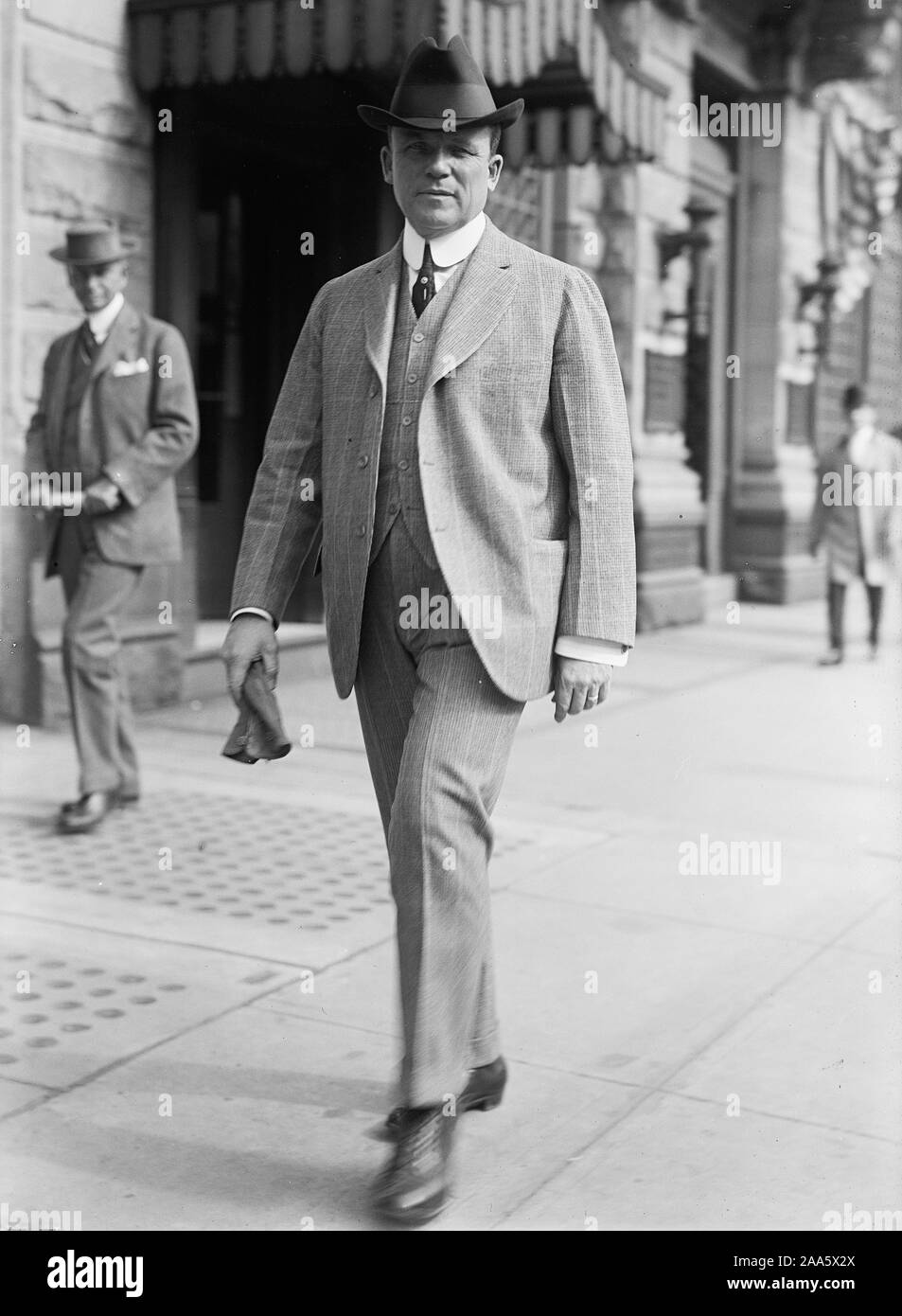 Progressive american lawyers frank walsh hi-res stock photography and ...