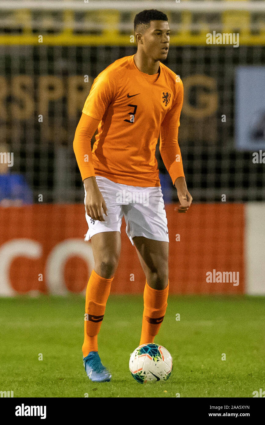 Xavier mbuyamba hi-res stock photography and images - Alamy