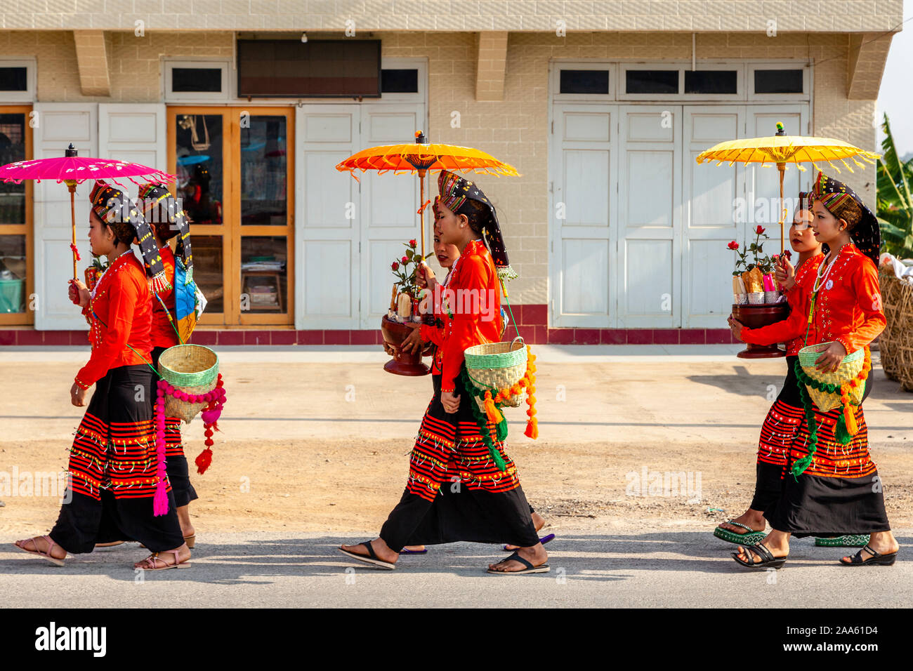 Danu tribe hi-res stock photography and images - Alamy