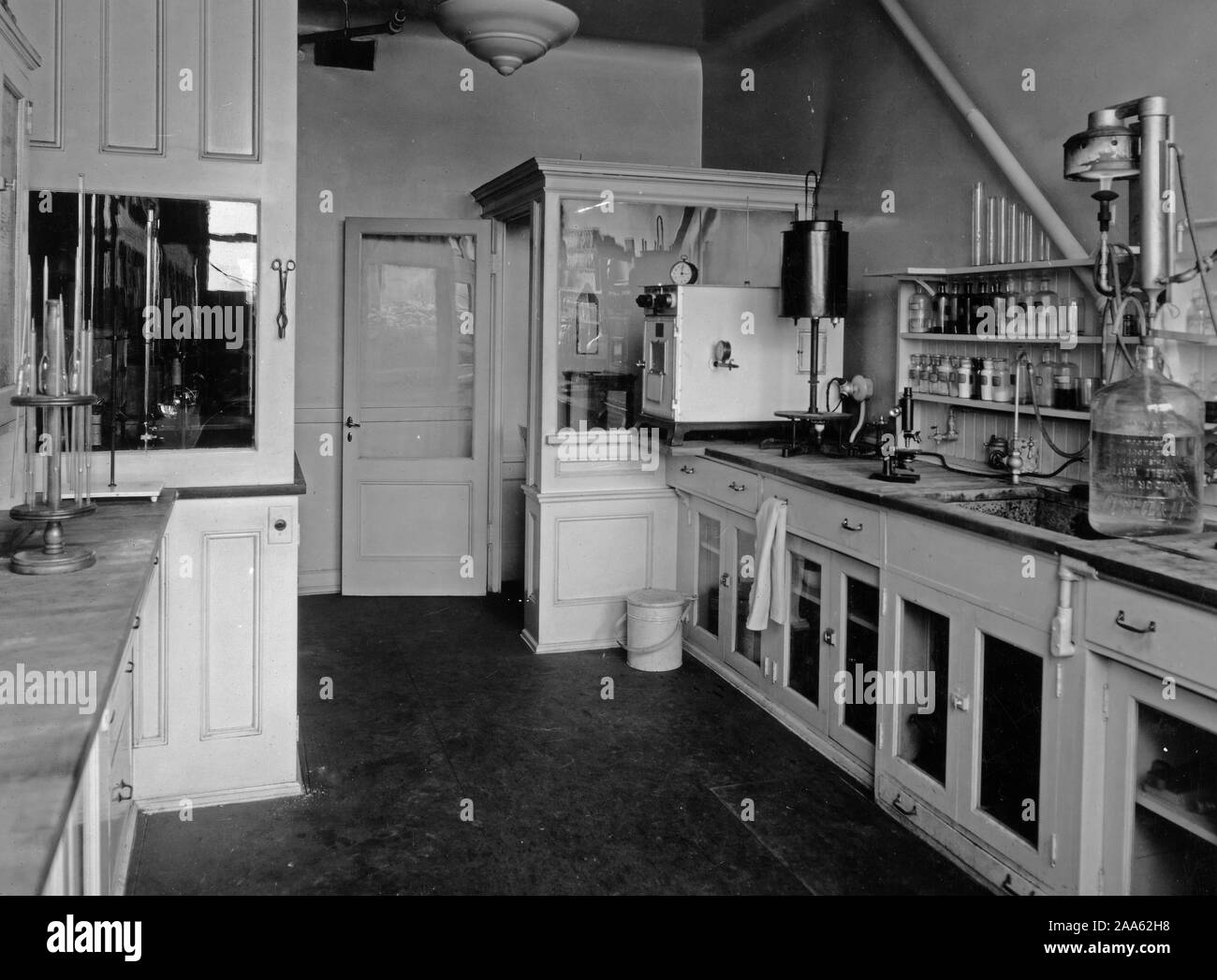 Archival wrigley chewing gum company hi-res stock photography and ...