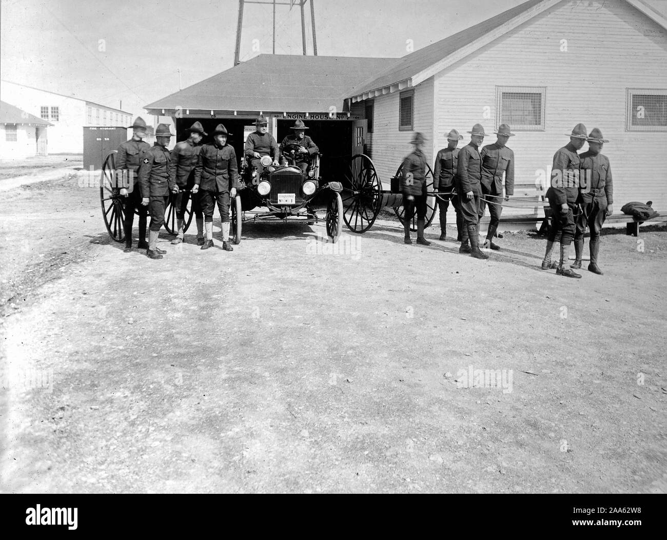 Early 1900s fire department hi-res stock photography and images - Alamy