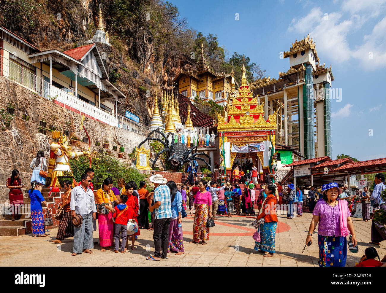 The Entrance To The Pindaya Caves (Shwe Oo Min Pagoda) Pindaya, Shan ...