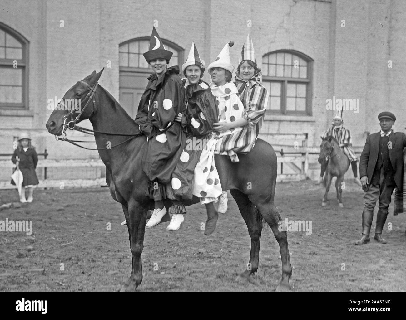 Historical clowns hi-res stock photography and images - Alamy