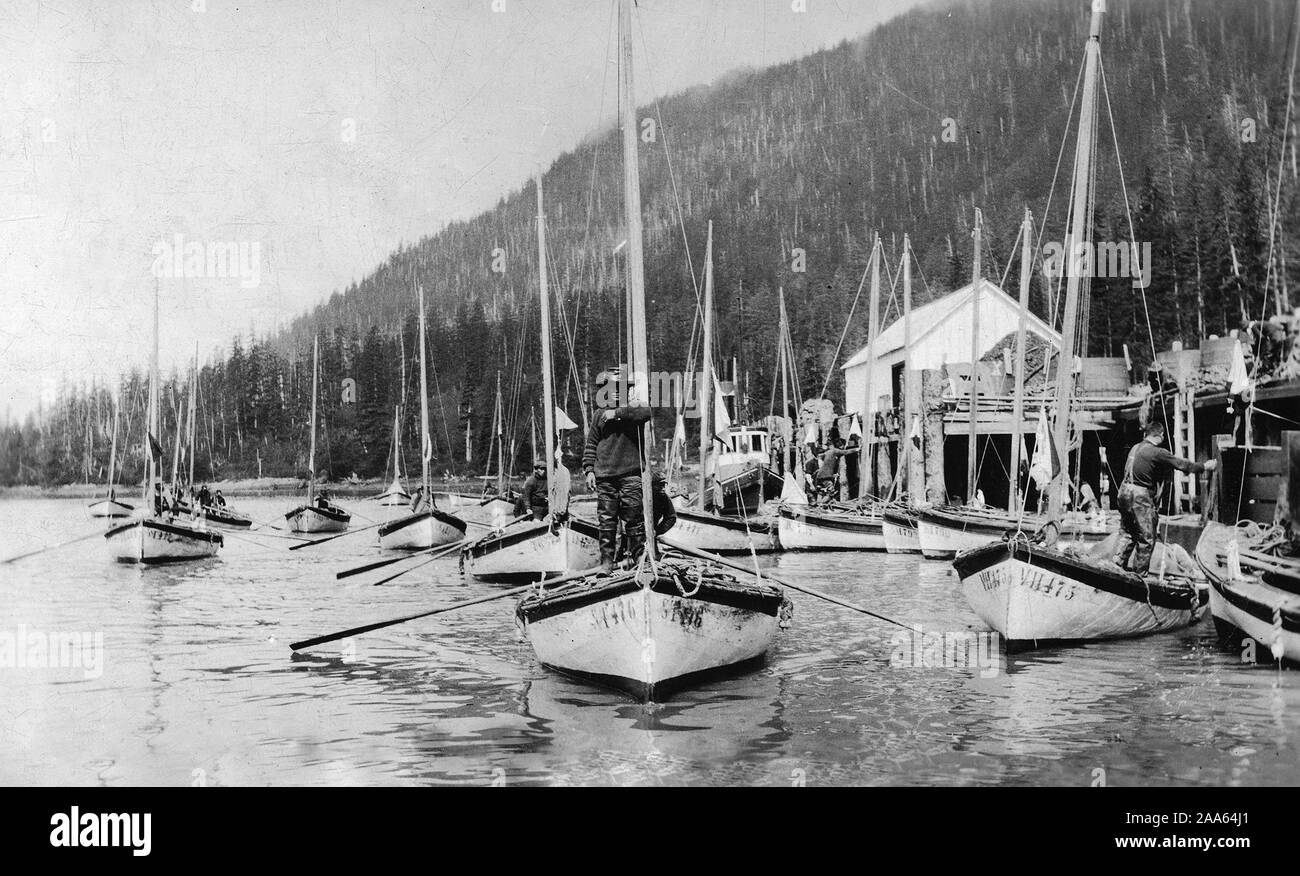 1920s fishing boats hi-res stock photography and images - Alamy