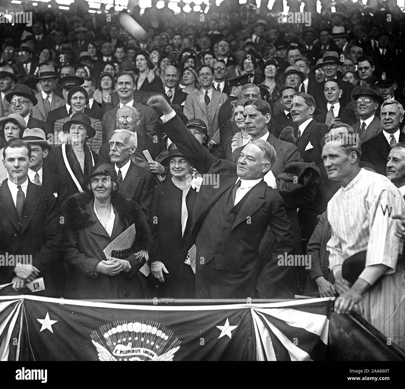 President Herbert Hoover throws out 1st ball at opening of League ca ...