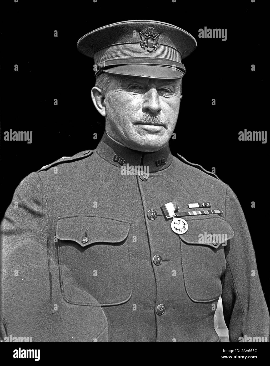 Leonard wood hi-res stock photography and images - Alamy