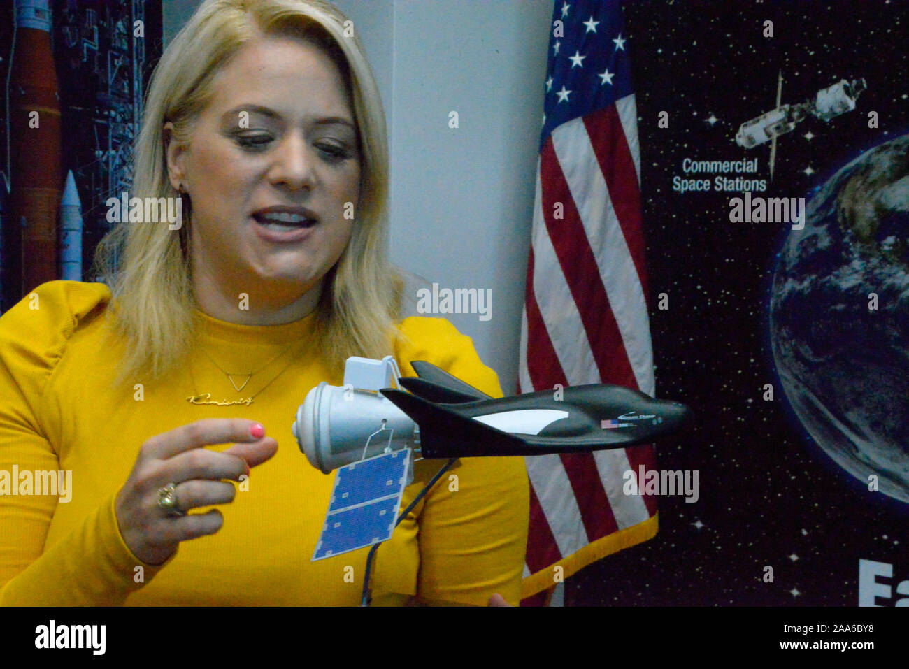 Re entry into earth's atmosphere hi-res stock photography and images ...