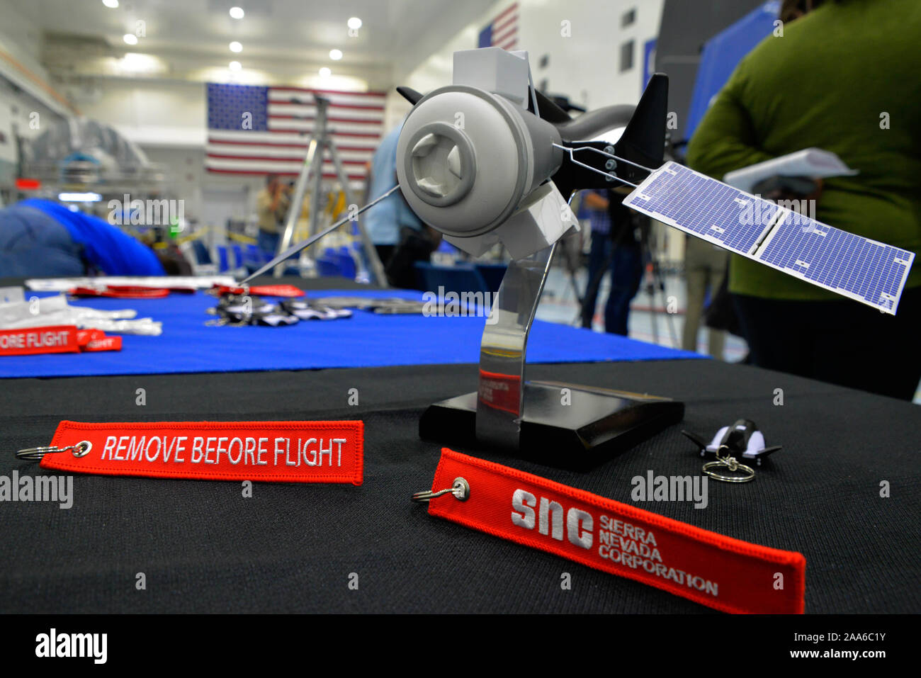 Re entry into earth's atmosphere hi-res stock photography and images ...