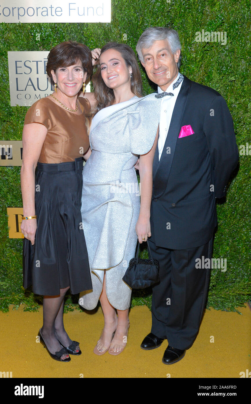 NEW YORK, NY - NOVEMBER 18: Laura Lauder, Eliana Lauder and Gary Lauder ...