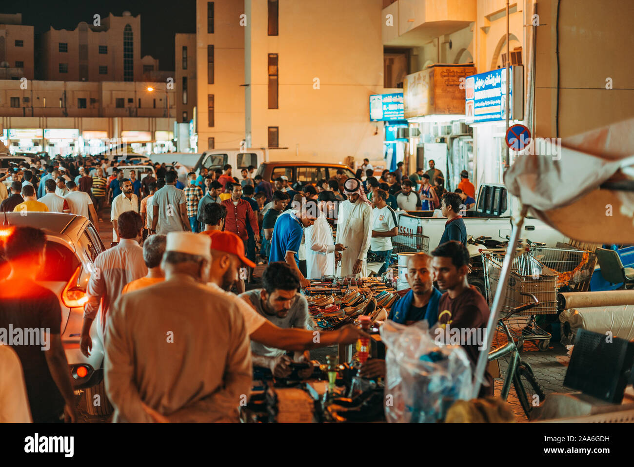 Middle east market stalls hi-res stock photography and images - Alamy