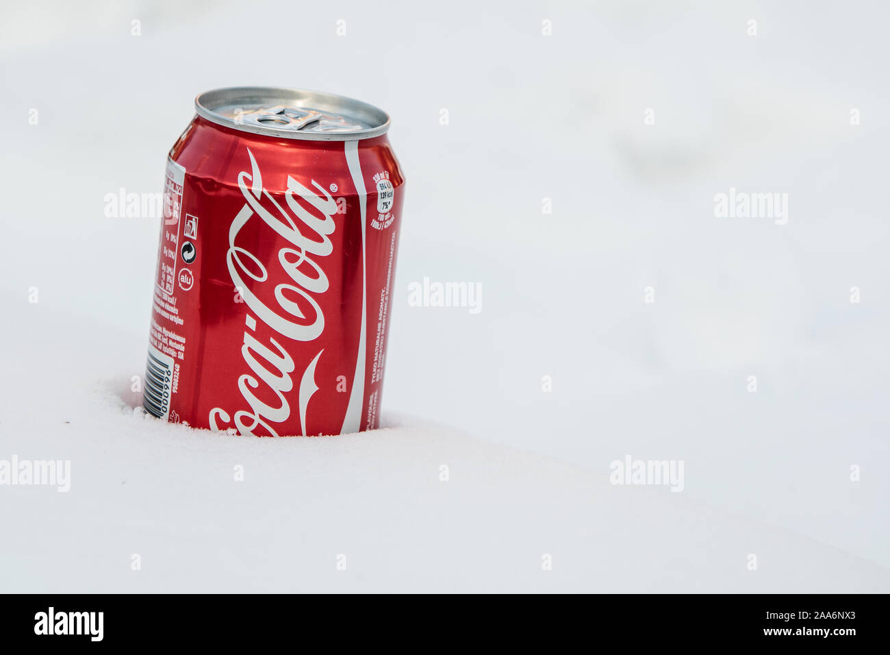 Classic Coca Cola bottle, can, LIFE, ZERO, Cherry, Sugar free, Coca ...