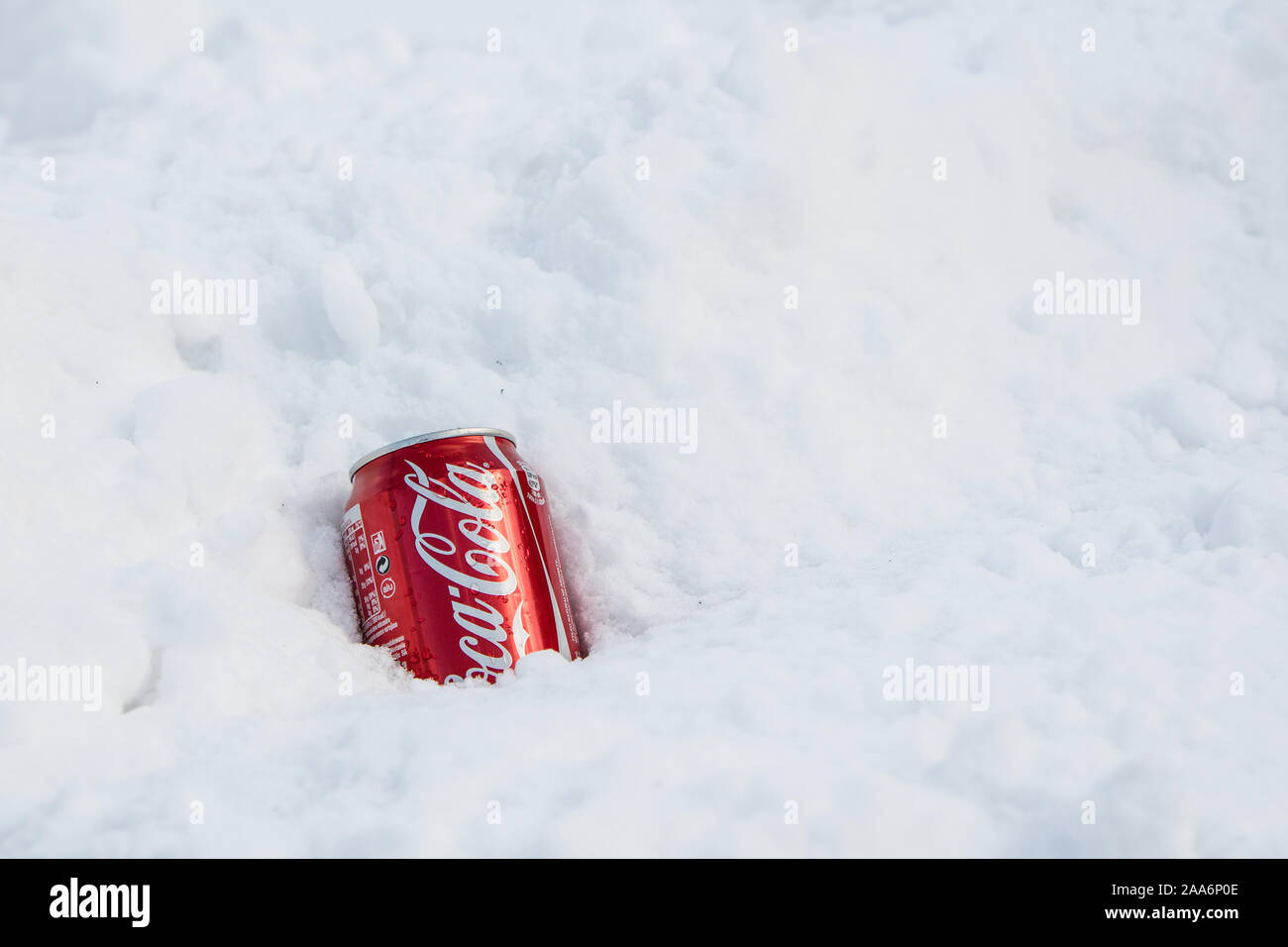 Classic Coca Cola bottle, can, LIFE, ZERO, Cherry, Sugar free, Coca ...