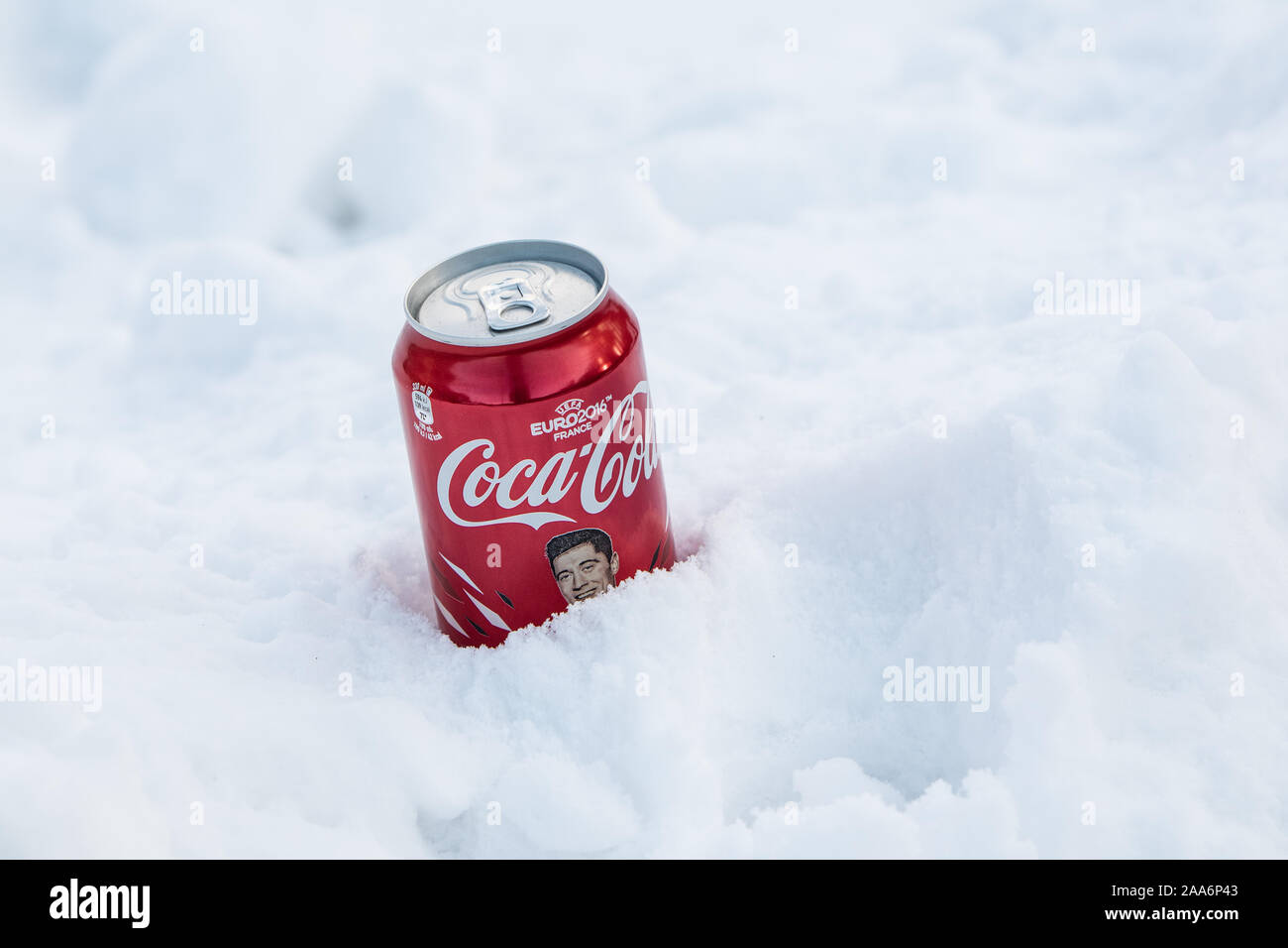 Classic Coca Cola bottle, can, LIFE, ZERO, Cherry, Sugar free, Coca ...