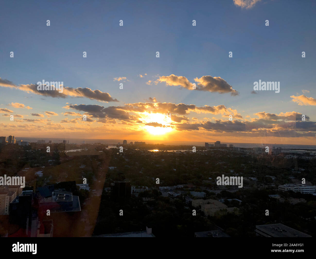 Fort Lauderdale, Florida sunrise over ocean Stock Photo - Alamy