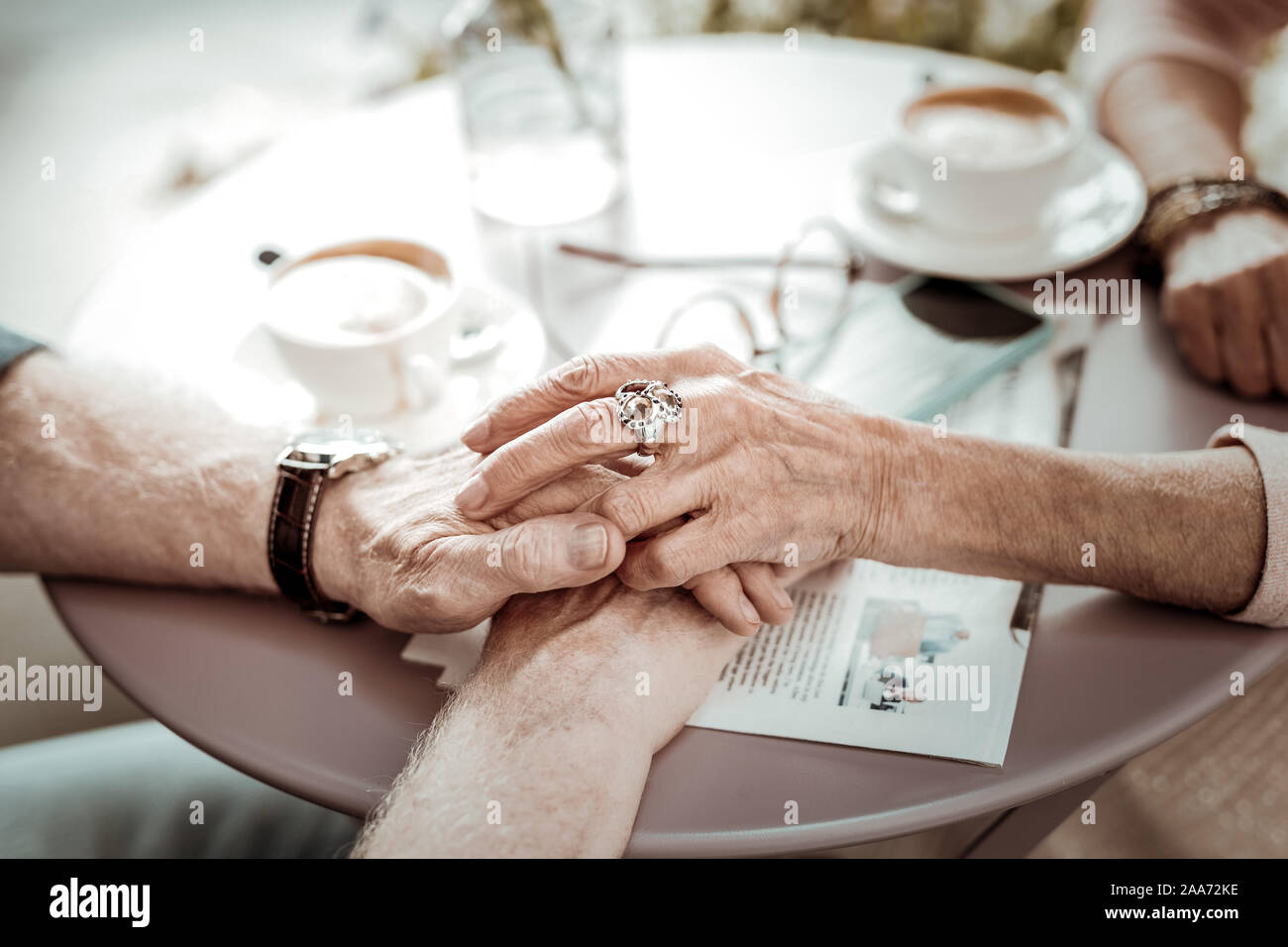 Ring old lady hand hi-res stock photography and images - Alamy