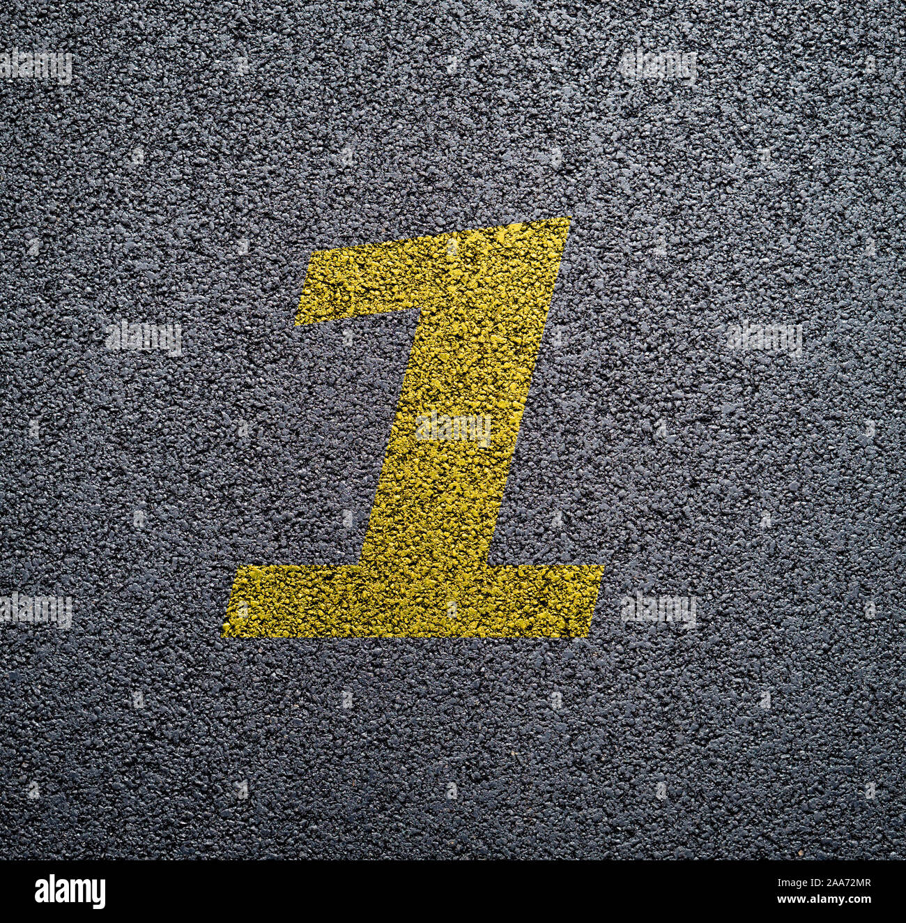 Black numbers on yellow signs hi-res stock photography and images - Alamy