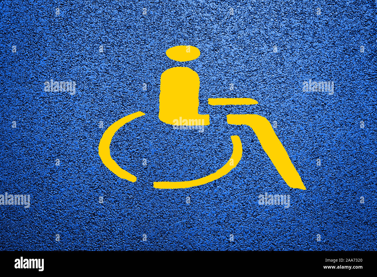 Black numbers on yellow signs hi-res stock photography and images - Alamy