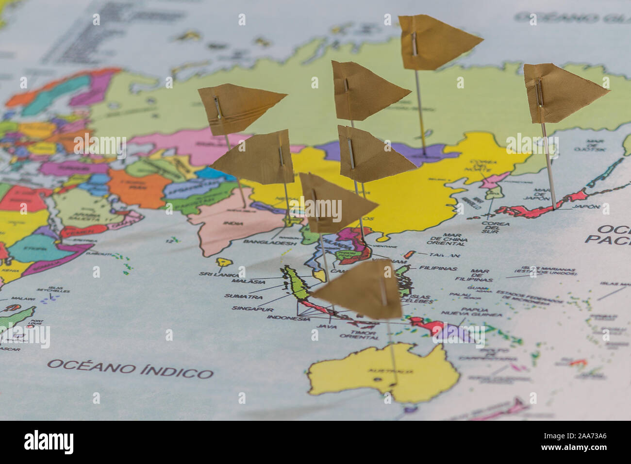 Colored pinpoint map with flags as signs of countries visited Stock ...