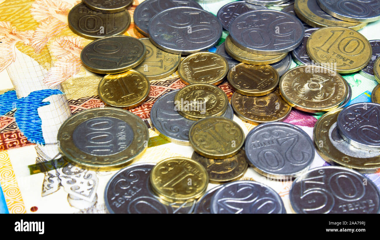 Tenge paper banknotes hi-res stock photography and images - Alamy