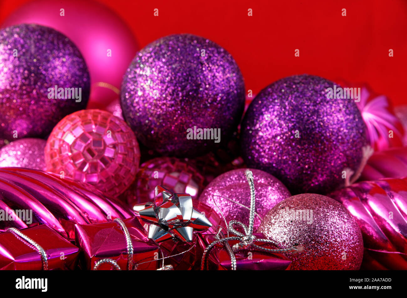 Gifts and baubles of all shapes and sizes in a Christmas arrangement ...