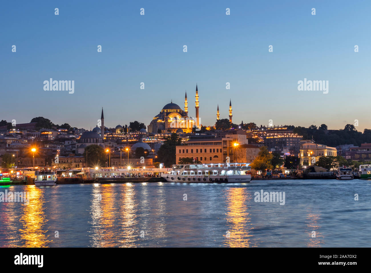 ISTANBUL, TURKEY - JULY 27, 2019: Sunset view of Golden Horn in city of ...