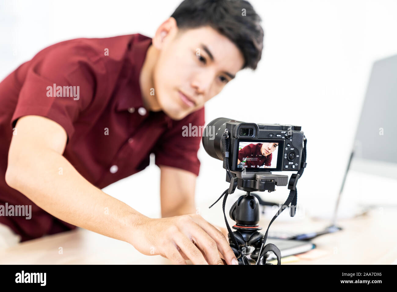 Youtube setup hi-res stock photography and images - Alamy