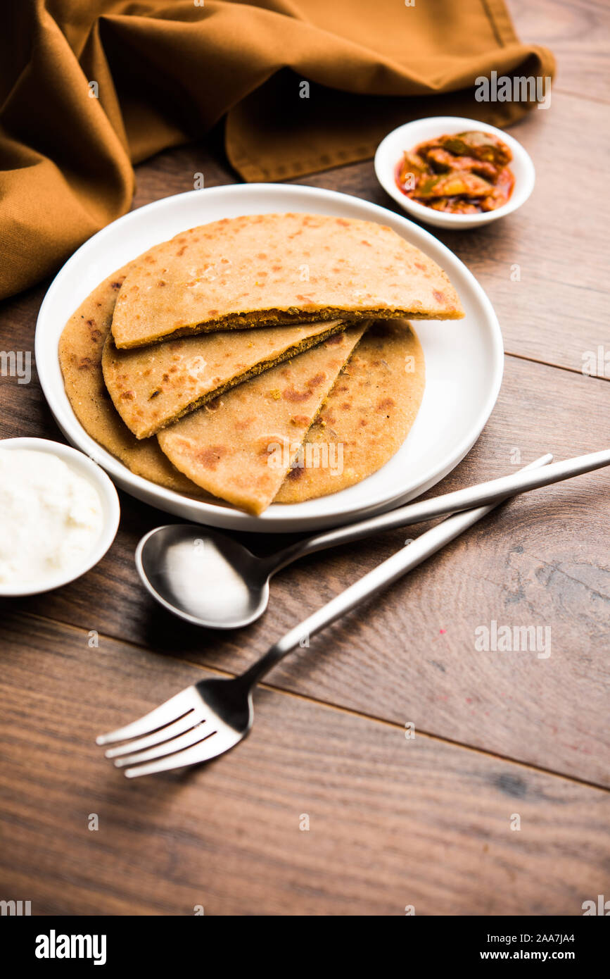 Indian restaurnt hi-res stock photography and images - Alamy