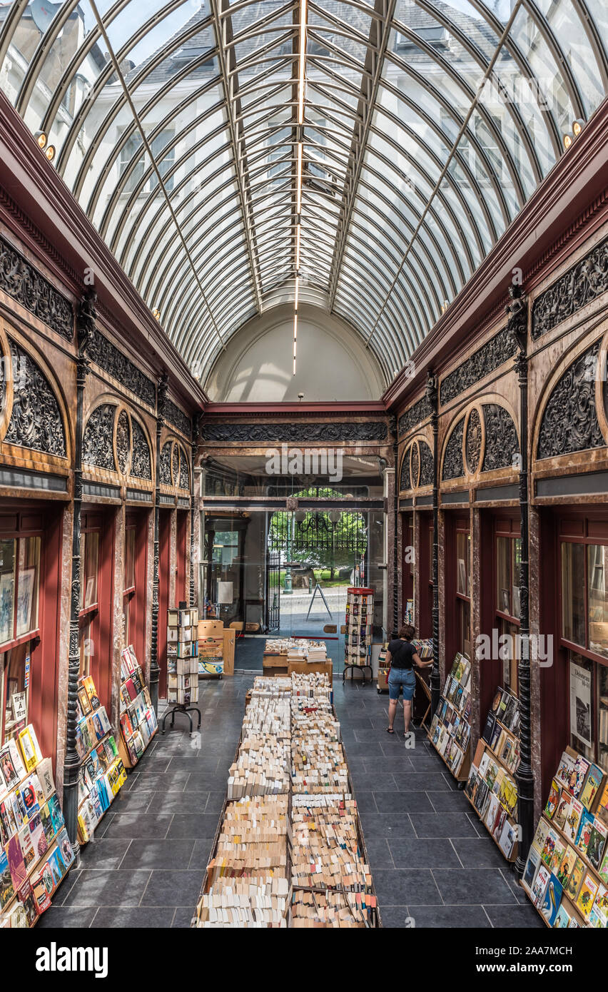 Brussels Old Town / Belgium - 06 25 2019: Decorated arcades and hall of ...