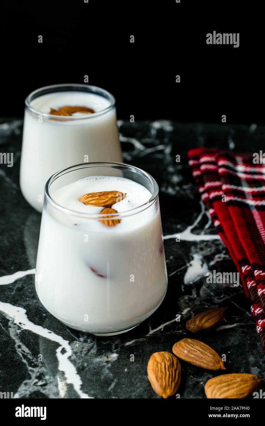 Vegan protein shake bottle hi-res stock photography and images - Alamy