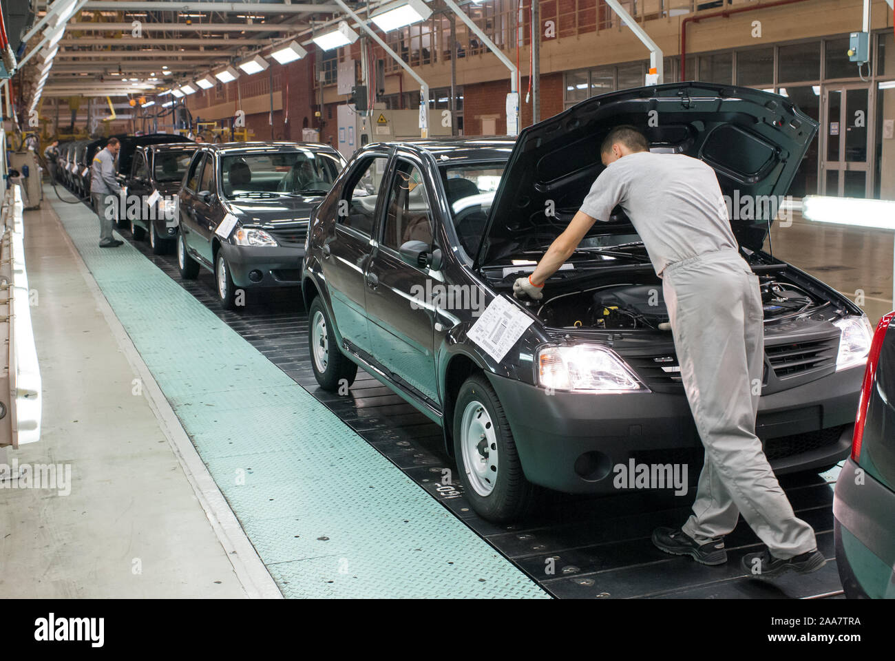 Avtovaz renault hi-res stock photography and images - Alamy