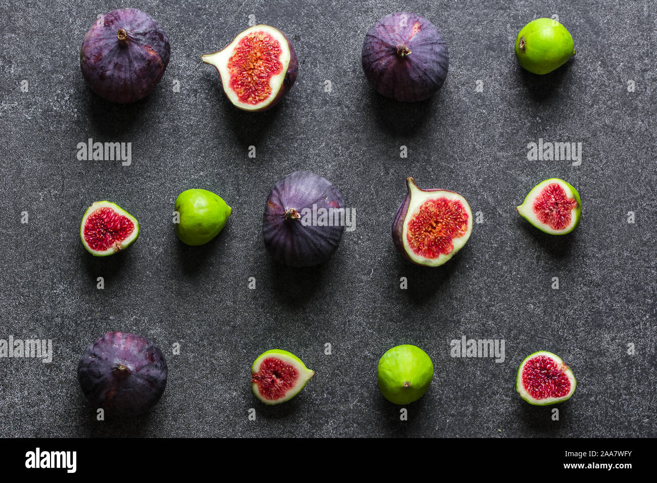 Assorted fresh fig fruit. Green and blue figs, top view Stock Photo - Alamy