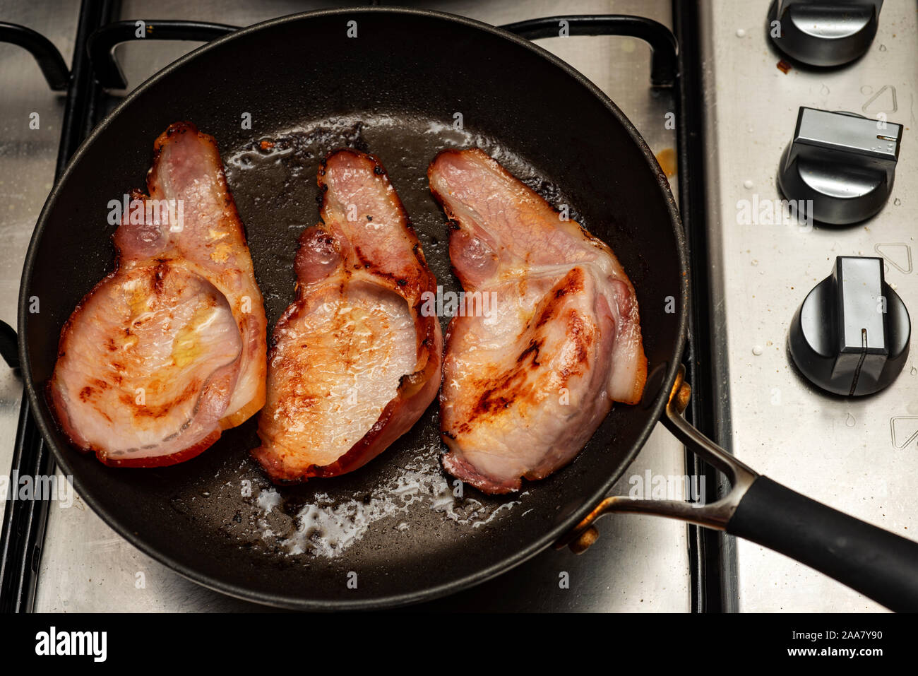 Fried bacon hi-res stock photography and images - Alamy