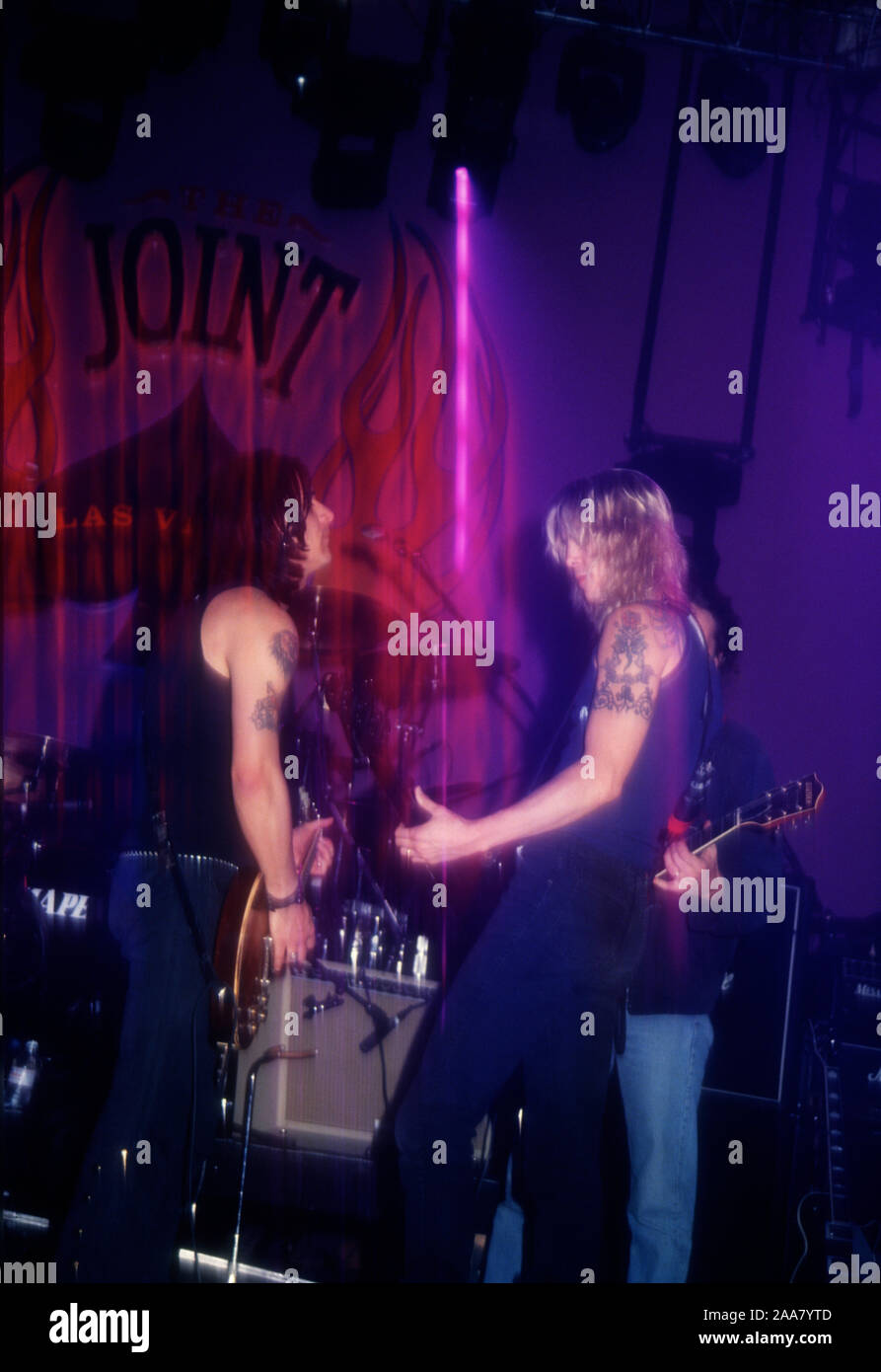 Duff mckagan 1995 hi-res stock photography and images - Alamy