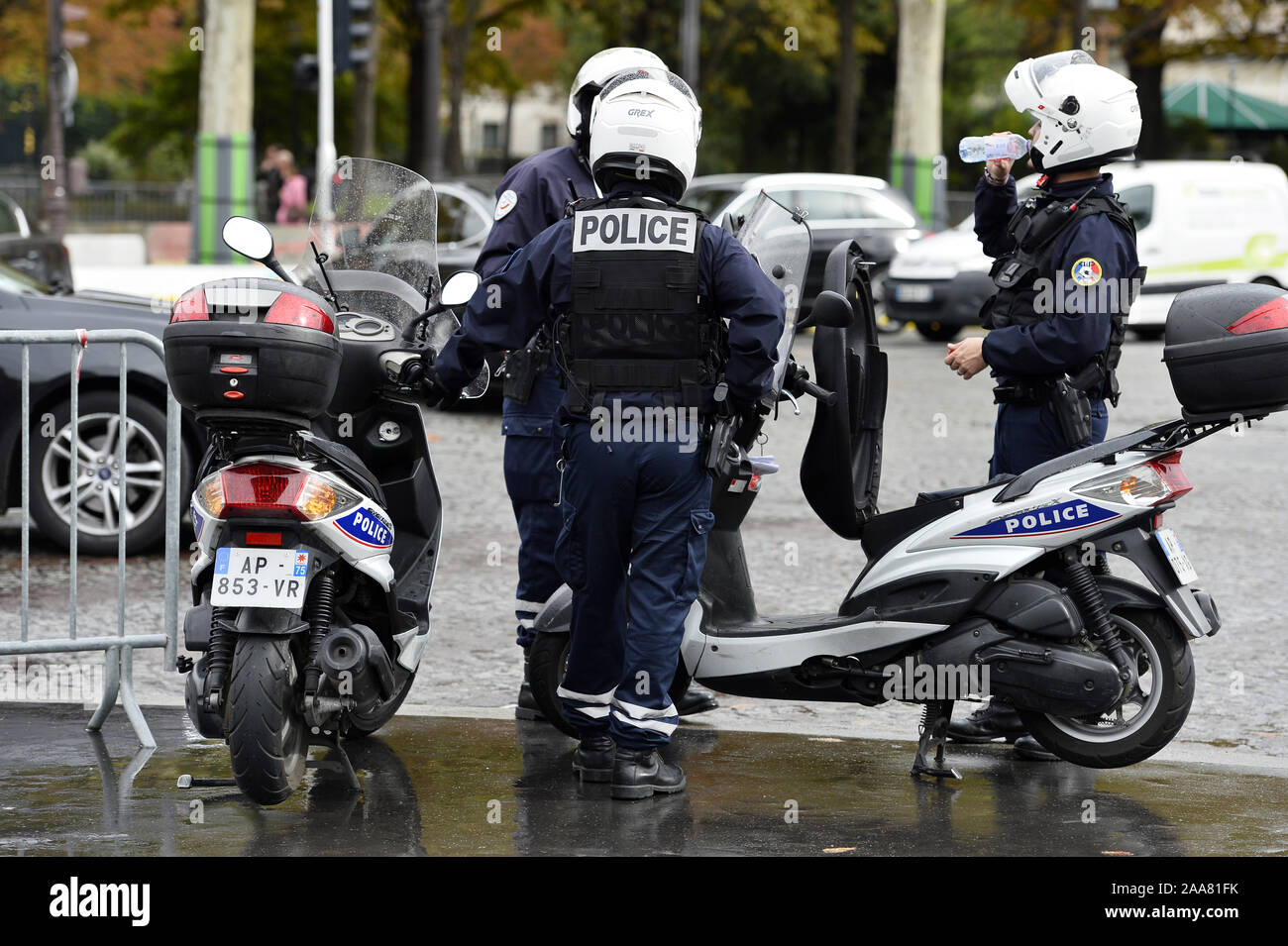 Police patrol on Champ-Elysées - Paris - France Stock Photo - Alamy
