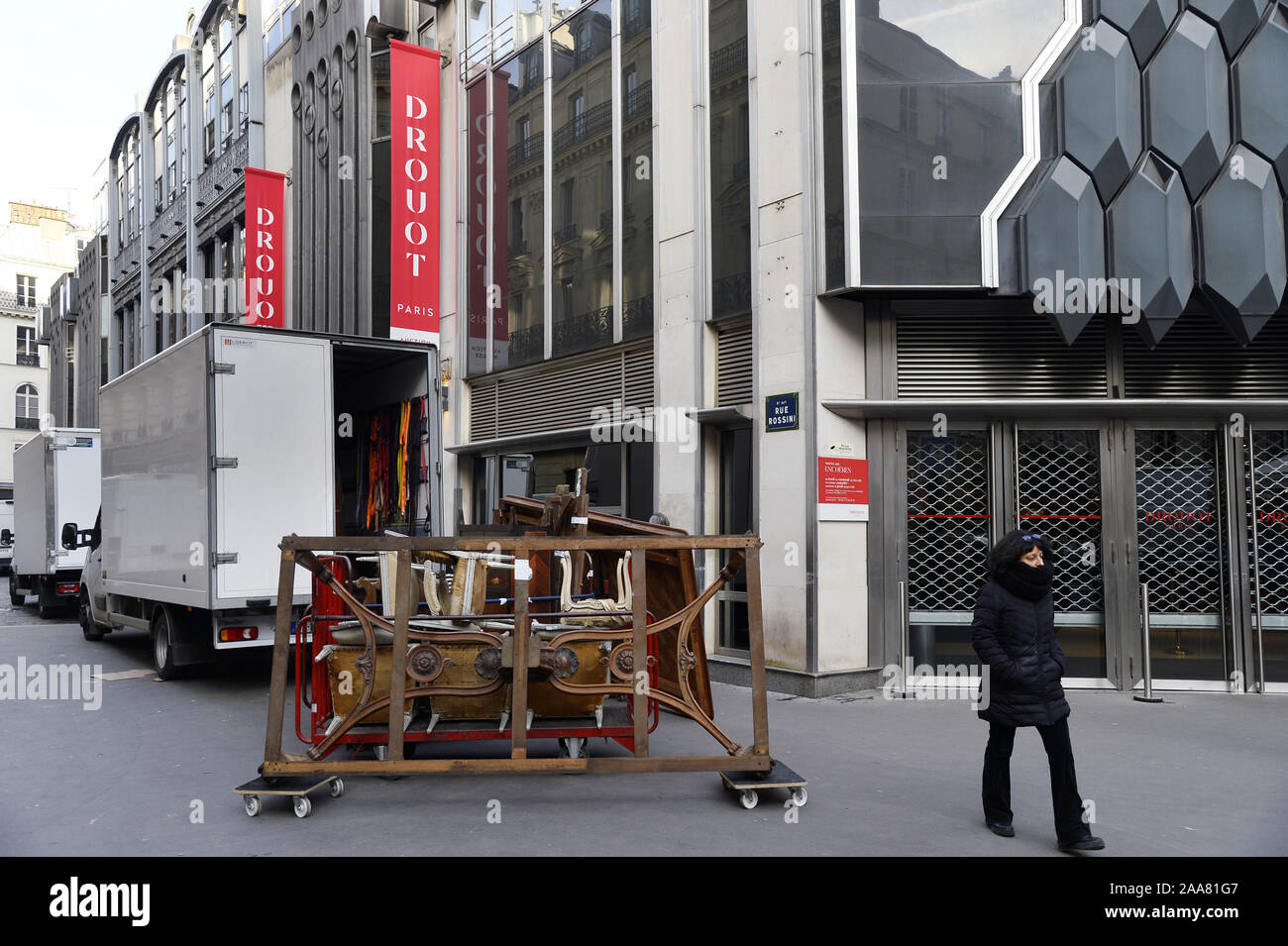 Drouot paris hi-res stock photography and images - Alamy