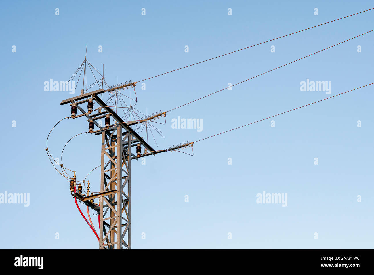 insulating elements and cables of an electric power distribution turret ...