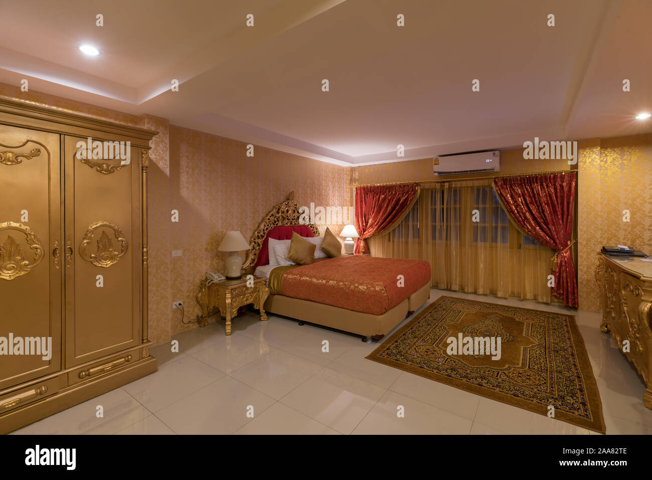 Sample bedroom hi-res stock photography and images - Alamy