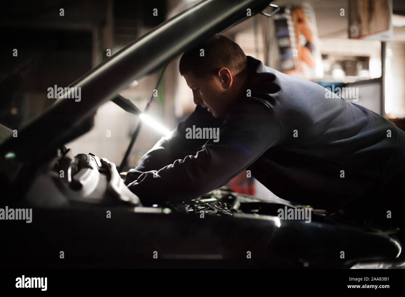 Car mechanic inspection checks hi-res stock photography and images - Alamy