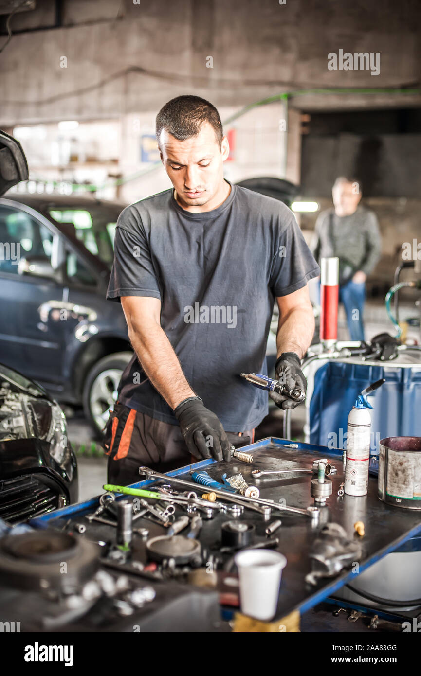 Vulcanizing hi-res stock photography and images - Alamy