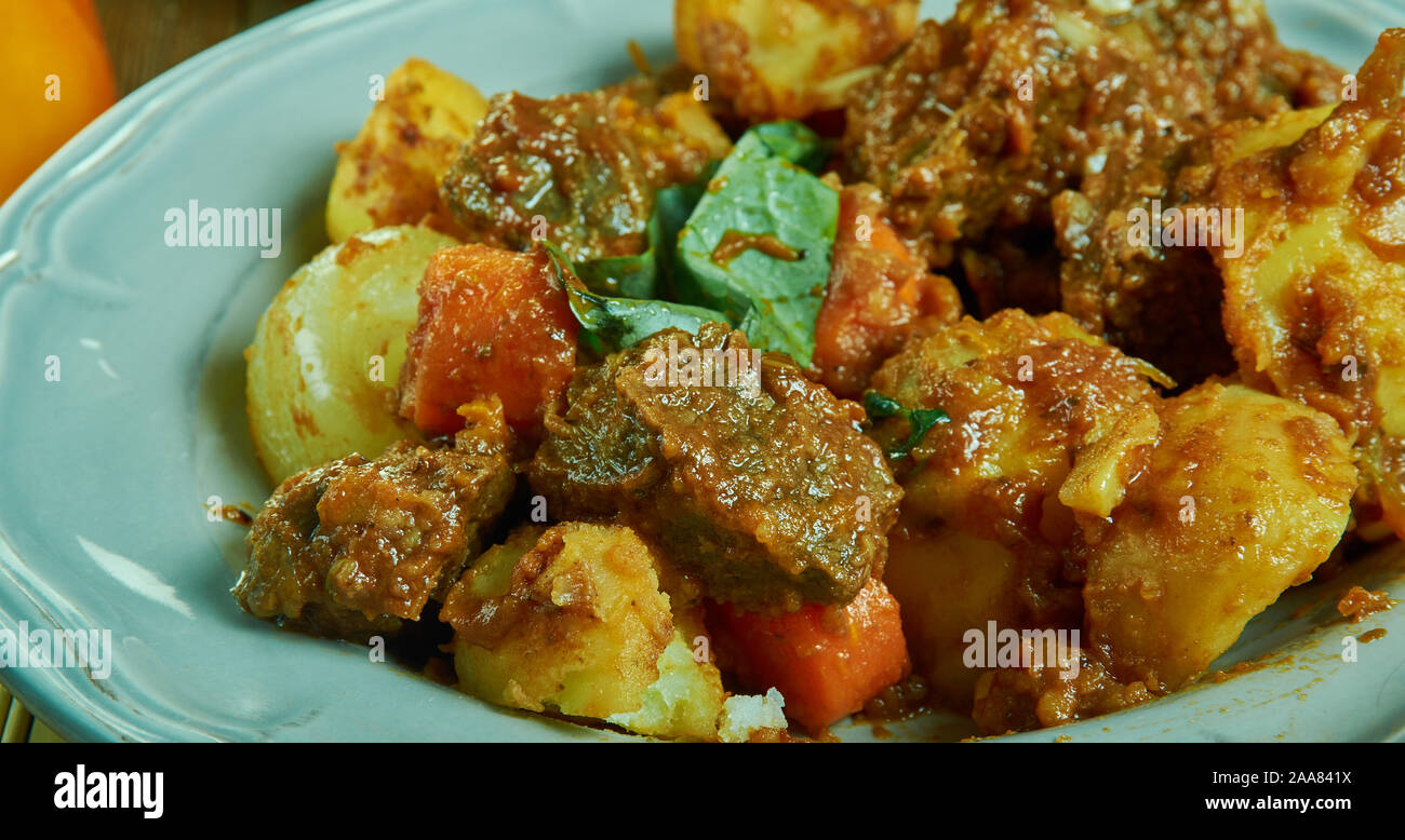 Beef stew with sauce hi-res stock photography and images - Alamy